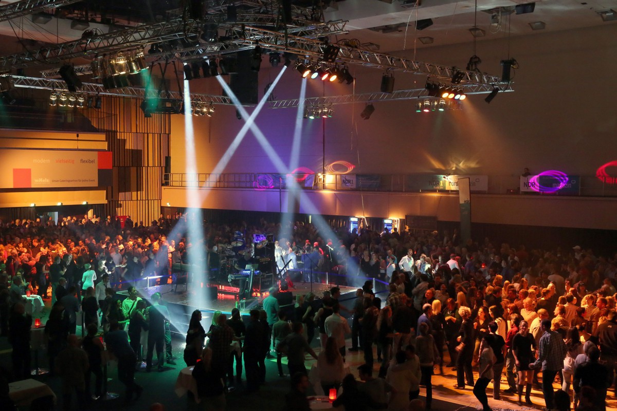 Ü30 Party Stadthalle Rostock September 2015 | Rostock-Heute
