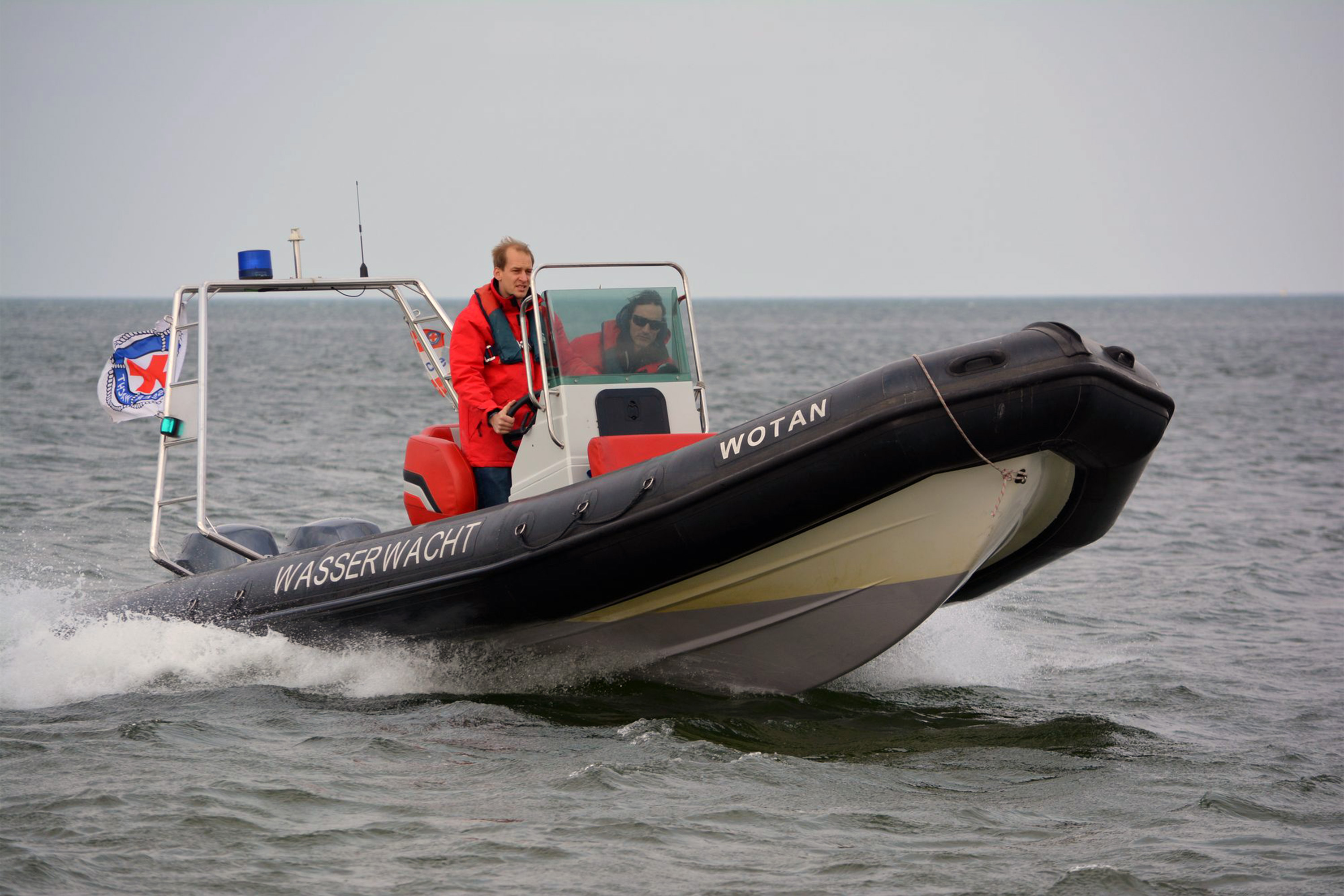 Bilanz der Wasserwacht zur Badesaison 2016 in Warnemünde | Rostock-Heute