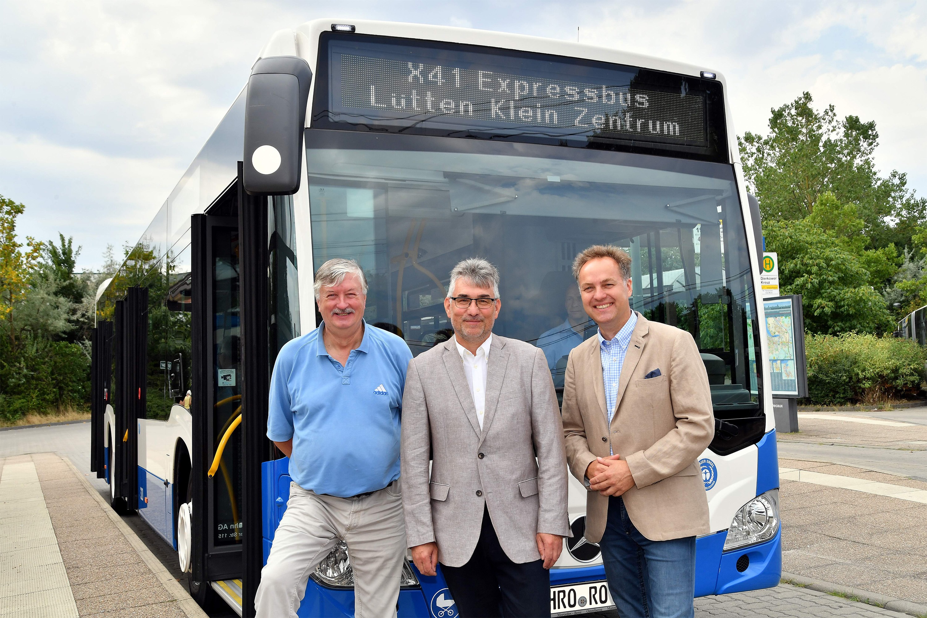 X41: Rostocks schnellste Buslinie verbindet Dierkow und Lütten Klein ...